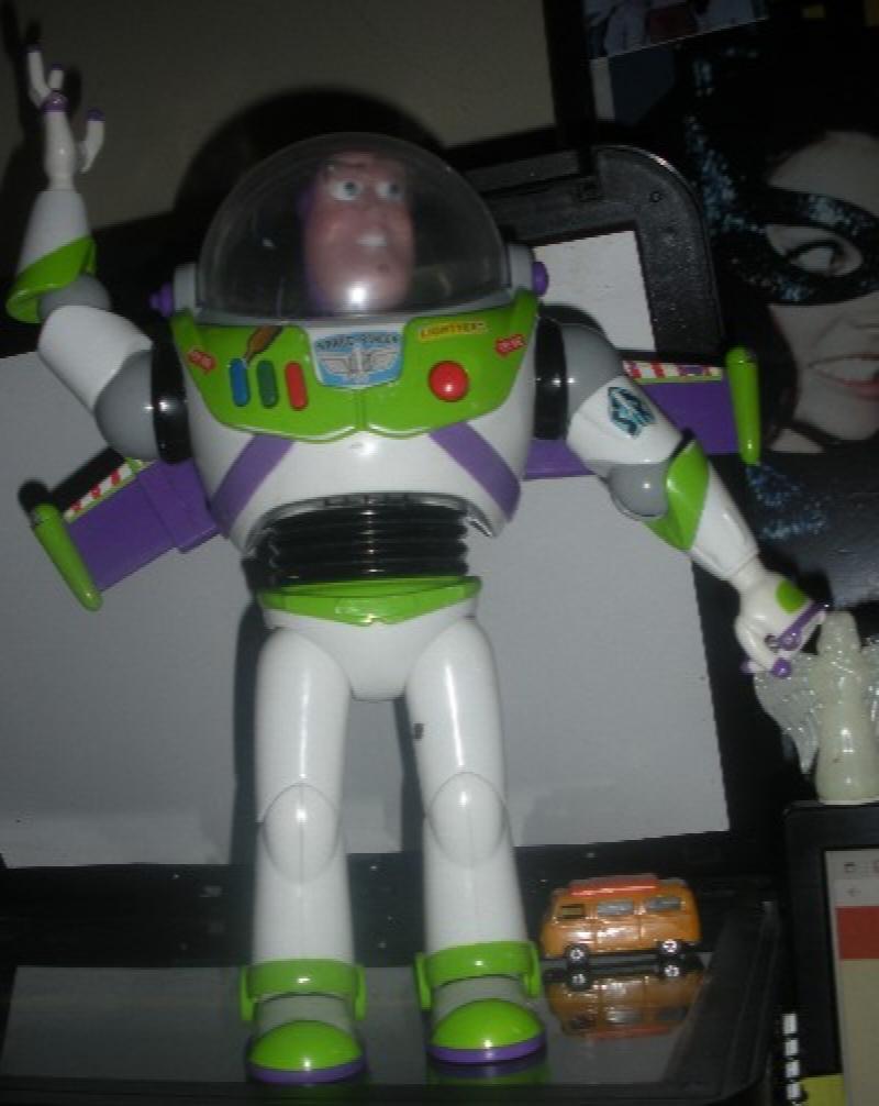 Disney Pixar | Toy Story | Buzz Light-Year | 12 Inch Talking Action Figure
