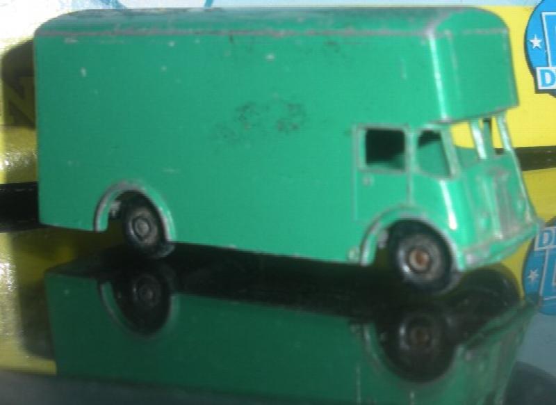 1/112 Scale Pickford Removal Van Diecast Moving Truck 1960's Matchbox ...