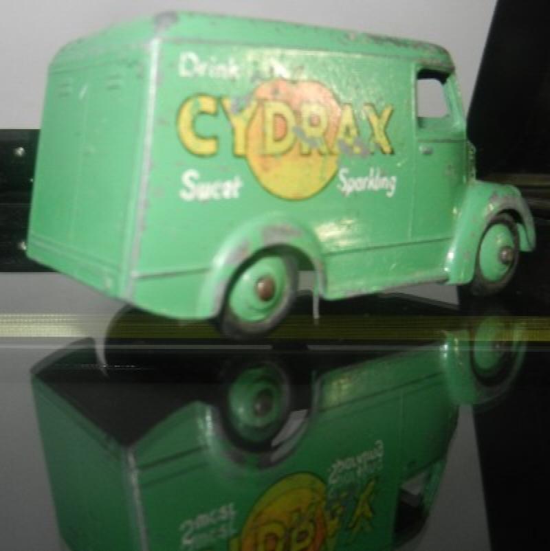 Vintage Dinky Toys 454 1957 Trojan Van "Cydrax"